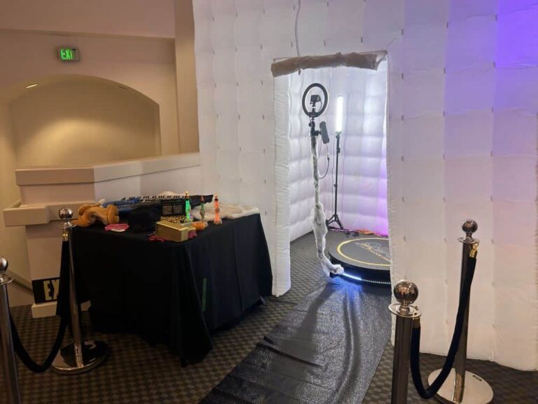360 Photo Booth Rental - 360 LA Video Booth LLC